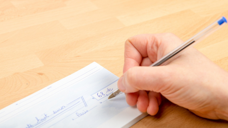 Chèque : voici les erreurs à éviter quand vous le remplissez pour ...